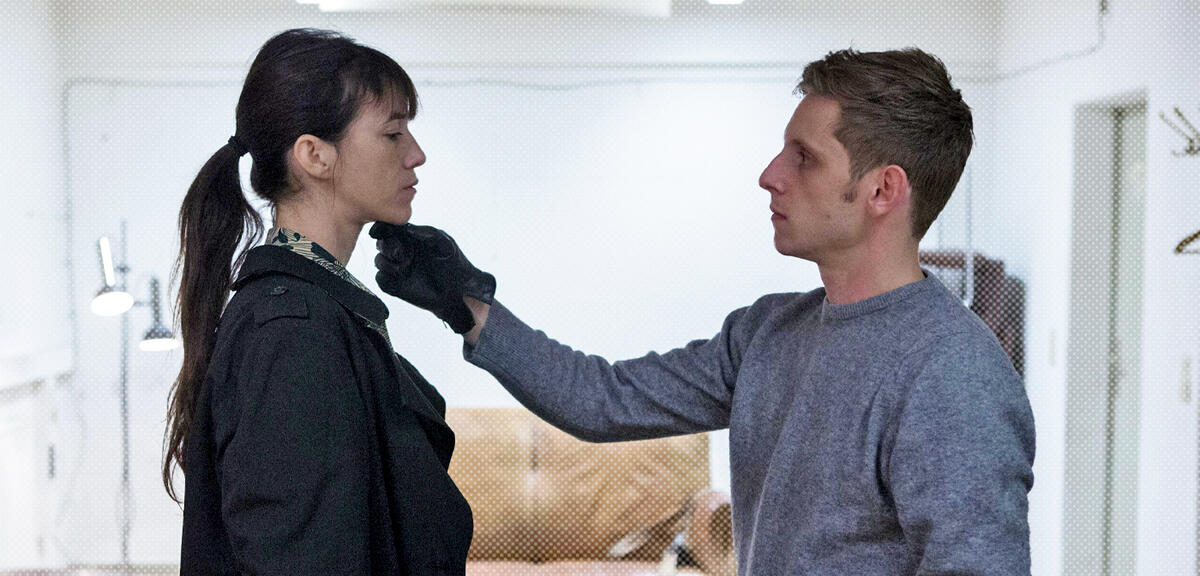 Bei Amazon: 5,5 Stunden langes Meisterwerk, das zu den größten Skandalfilmen der letzten 15 ...